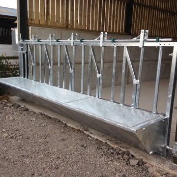 Hook Over Cattle Feed Troughs - Gst Fabrication